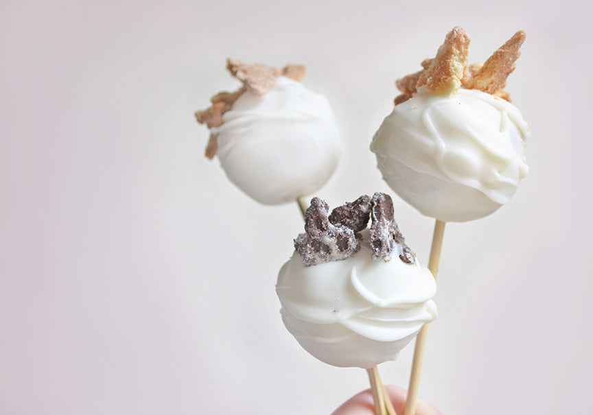 Cannoli Chip Cake Pops – Golden Cannoli Shells Company